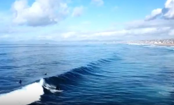 Redondo Beach Breakwall surf: from land and air - Easy Reader ...