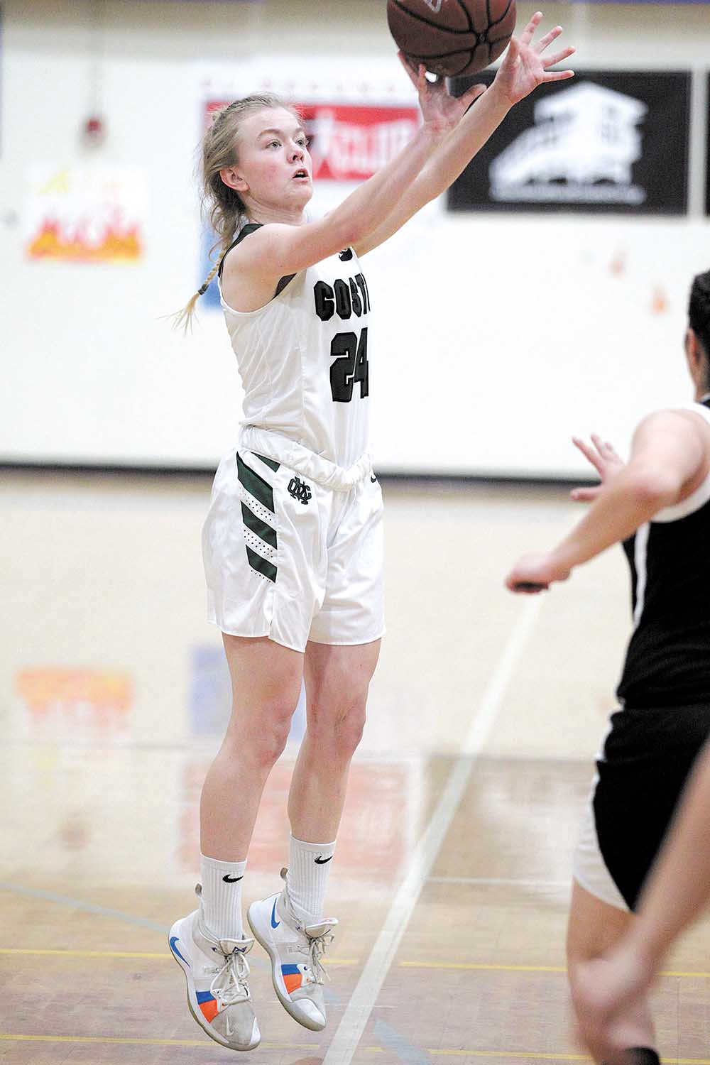 Playoff run ends, Mustang look to players returning next year - Easy ...