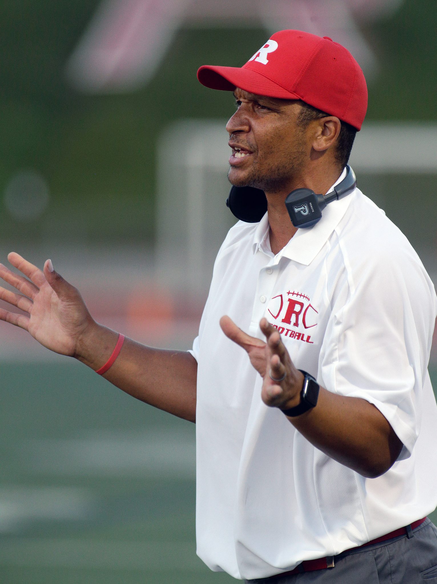 Coach Ellison weighs in: rare fall teacher’s contract negotiations ...