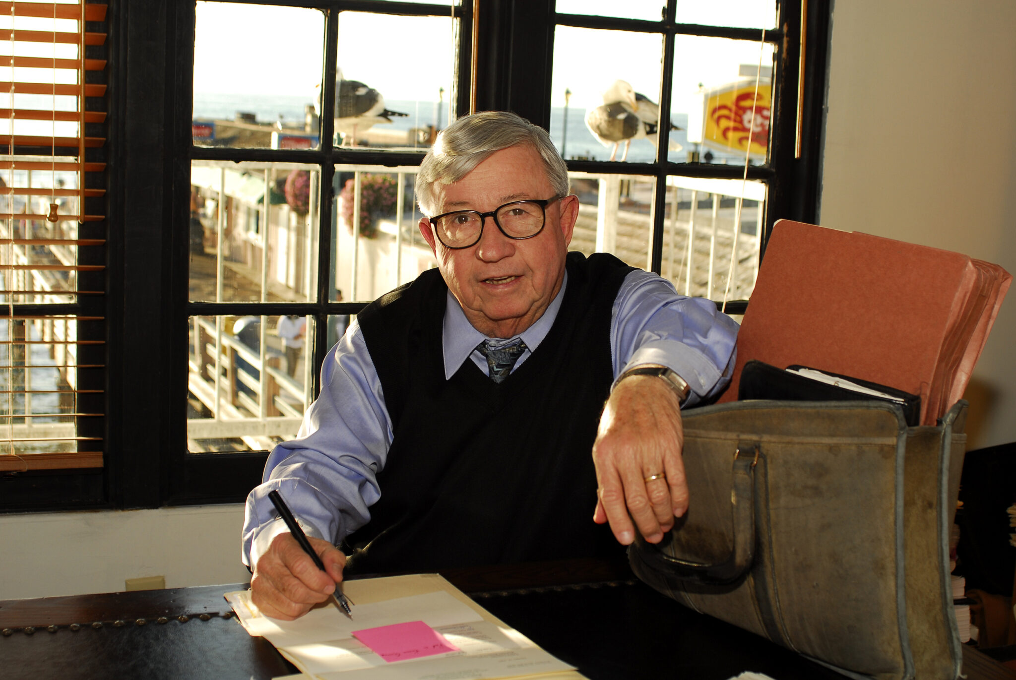 In memoriam: Bob Courtney, the king of courtroom comity - Easy Reader ...