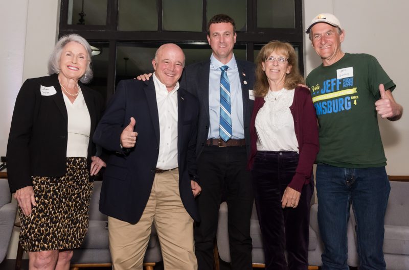 Redondo Beach mayor's race: candidates differentiate at old library ...