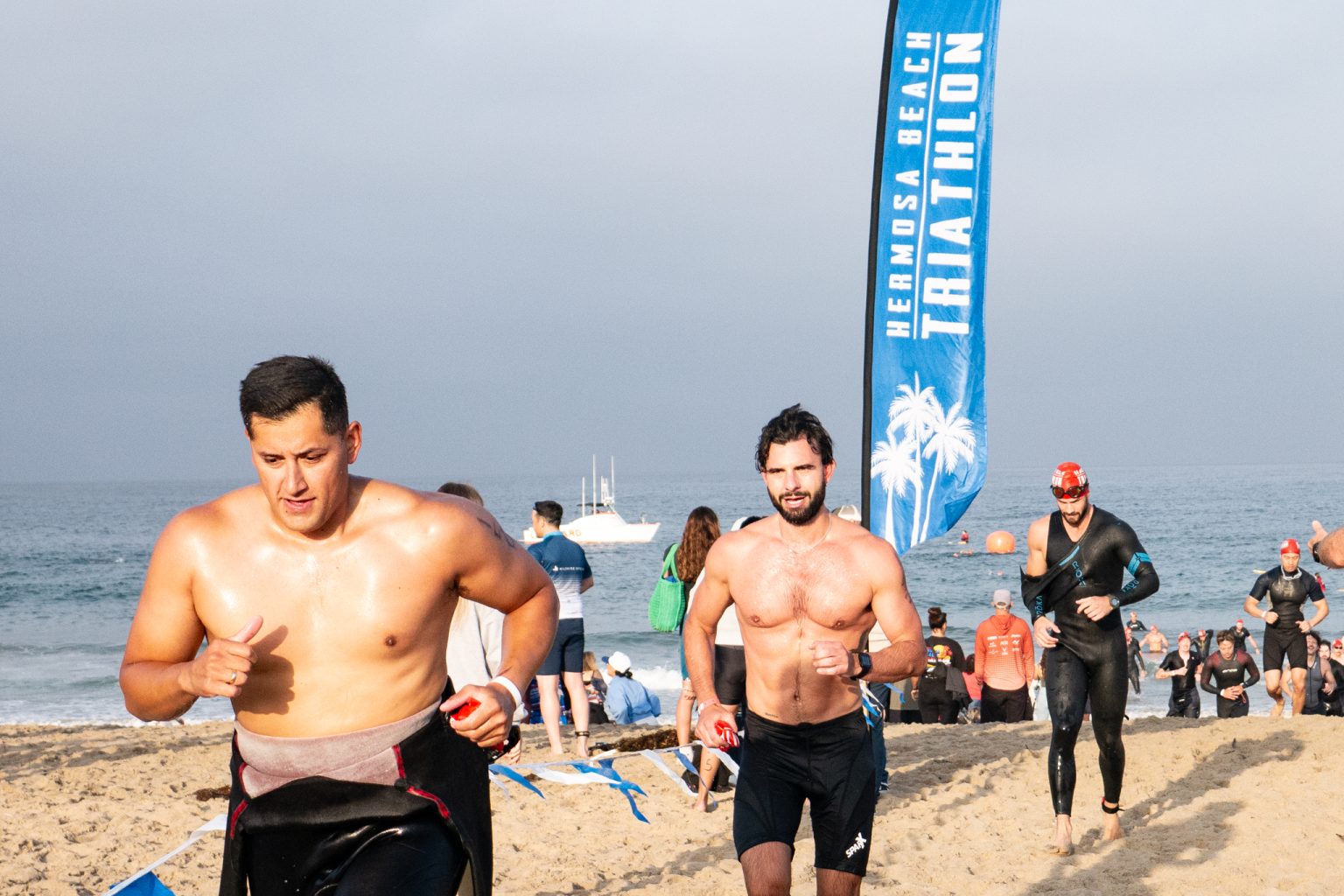 Hermosa Beach - Easy Reader & Peninsula Magazine