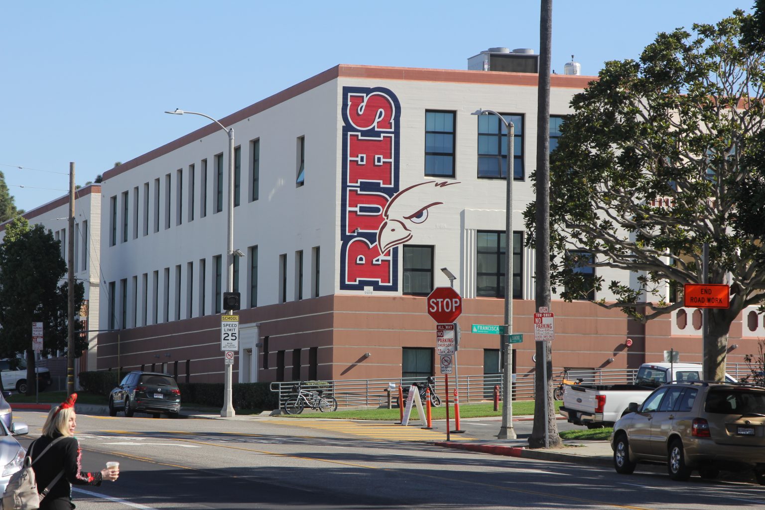 Redondo Beach school district looks to standardize middle-school ...