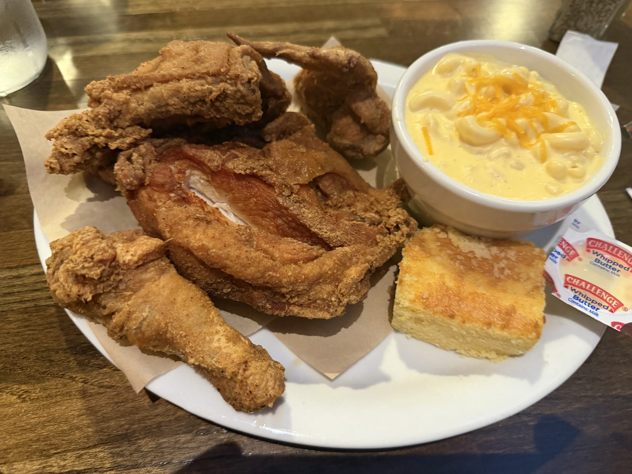 Restaurant Review - Redondo Beach Grill: Everyday fare, rajin cajun ...