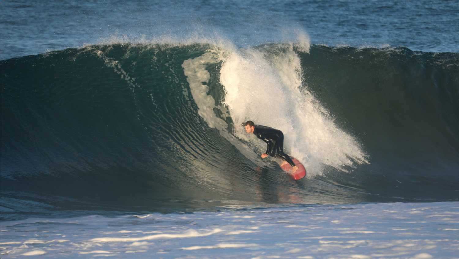 Silva and friends charge 16th Street Hermosa Beach 'slab' waves - Easy ...